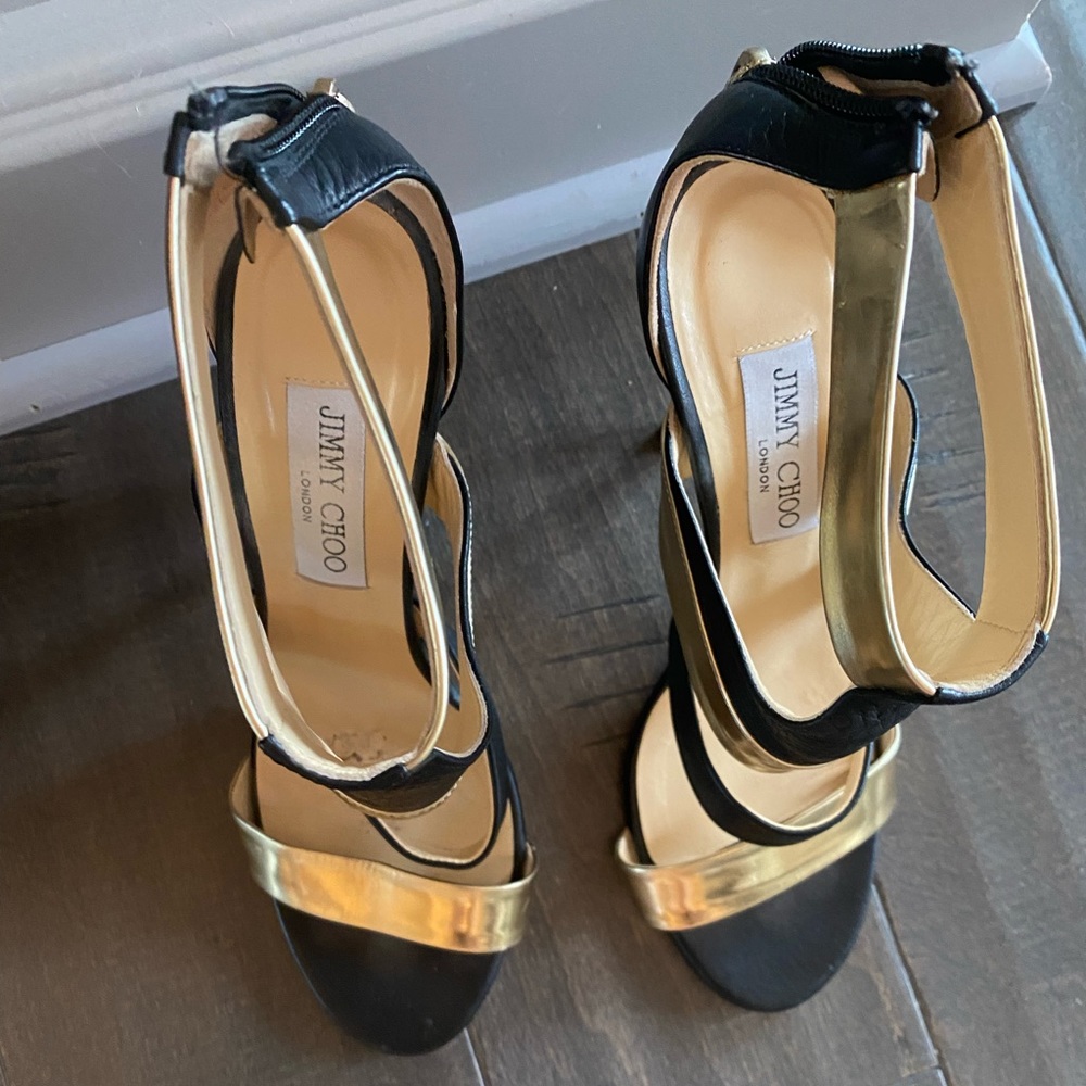 Authentic Jimmy Choo Black And Gold Pumps - Gem